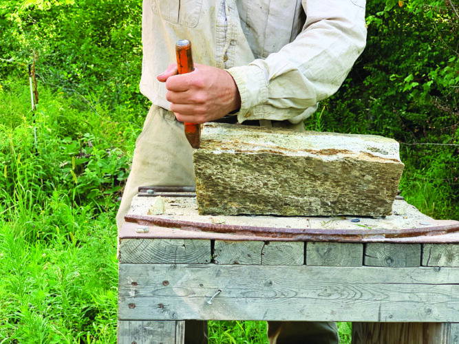 Basic Techniques for Shaping Stone by Hand – Mother Earth News